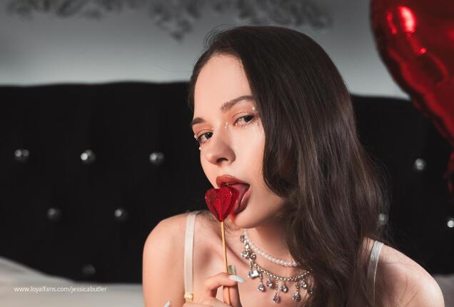 It's all about the feet🤣 - cute Jessica Official Photos | www.Loyalfans.com