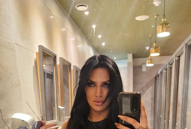 Power hungry Goddess - Goddess shadow Official Photos | www.Loyalfans.com