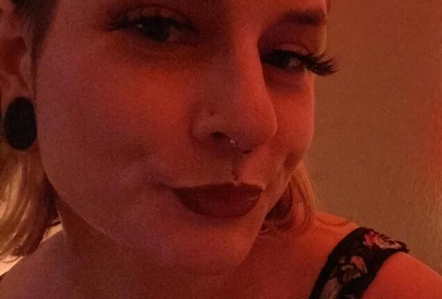 Get to know your goddess 💋 - Avery Lunatic Official Photos | LoyalFans