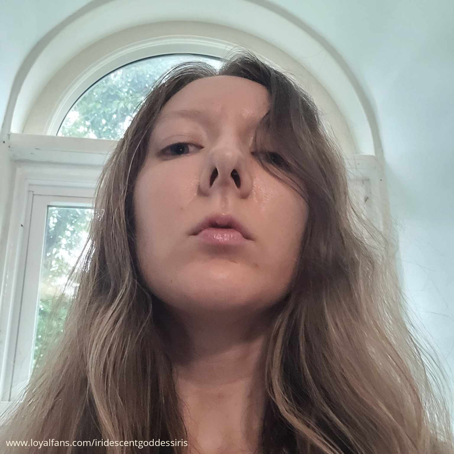 Iridescent Goddess Iris's videos and clips | Official account | LoyalFans