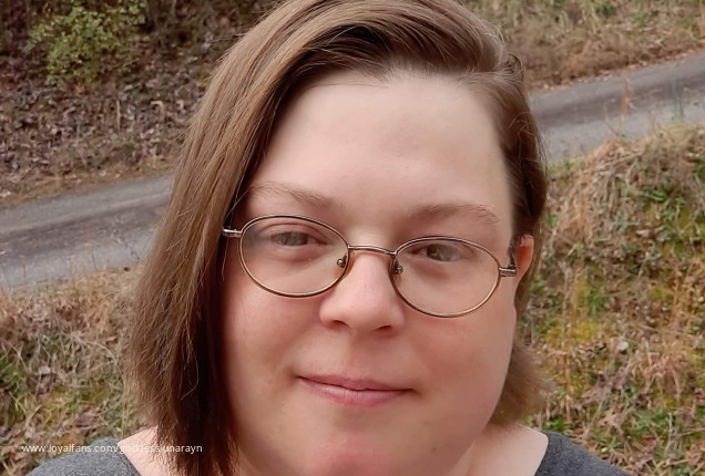 Sole Scrunch - GoddessLunaRayn Official Profile | www.Loyalfans.com