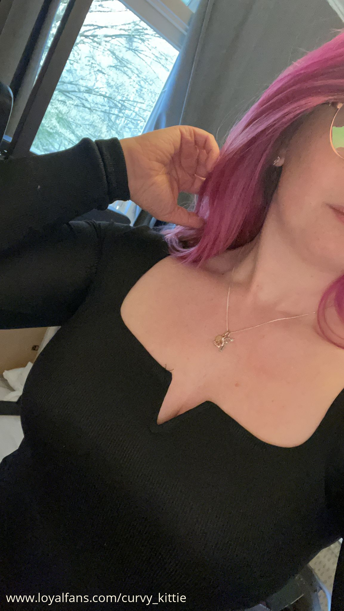 CurvieKittie's videos and clips | Official account | LoyalFans