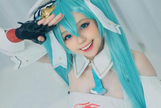 ah s-senpai.. *blush* - Zephyr Cat Official Photos | www.Loyalfans.com