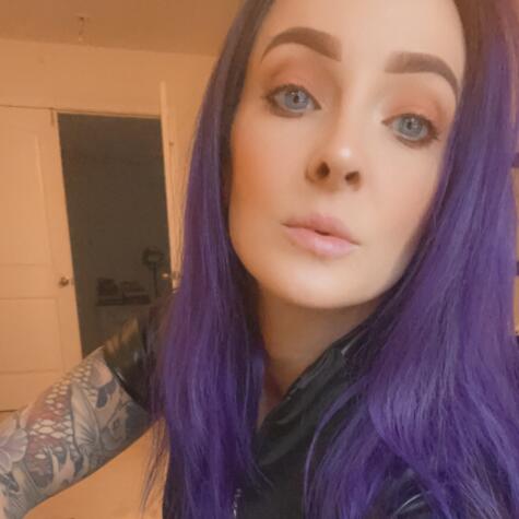 Mistress Raveness’s Official Social Fan Page | LoyalFans