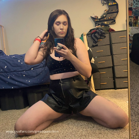 Greed Queen Fern’s Official Social Fan Page | LoyalFans