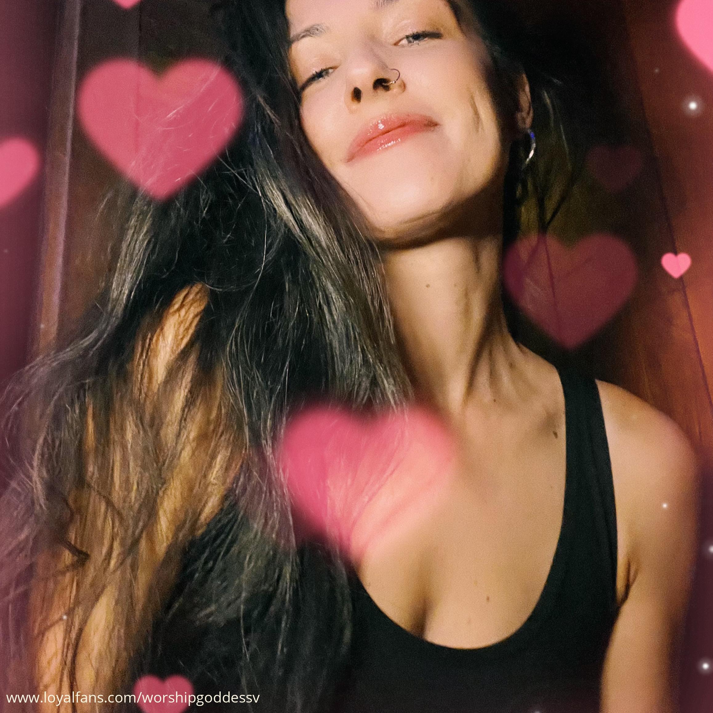 MissVee ’s Official Social Fan Page | LoyalFans