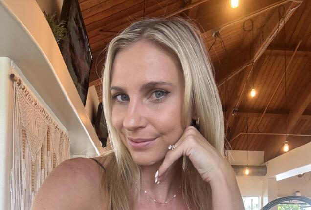 Hi wallets - Goddess Jessss Findom Femdom Official Photos | LoyalFans