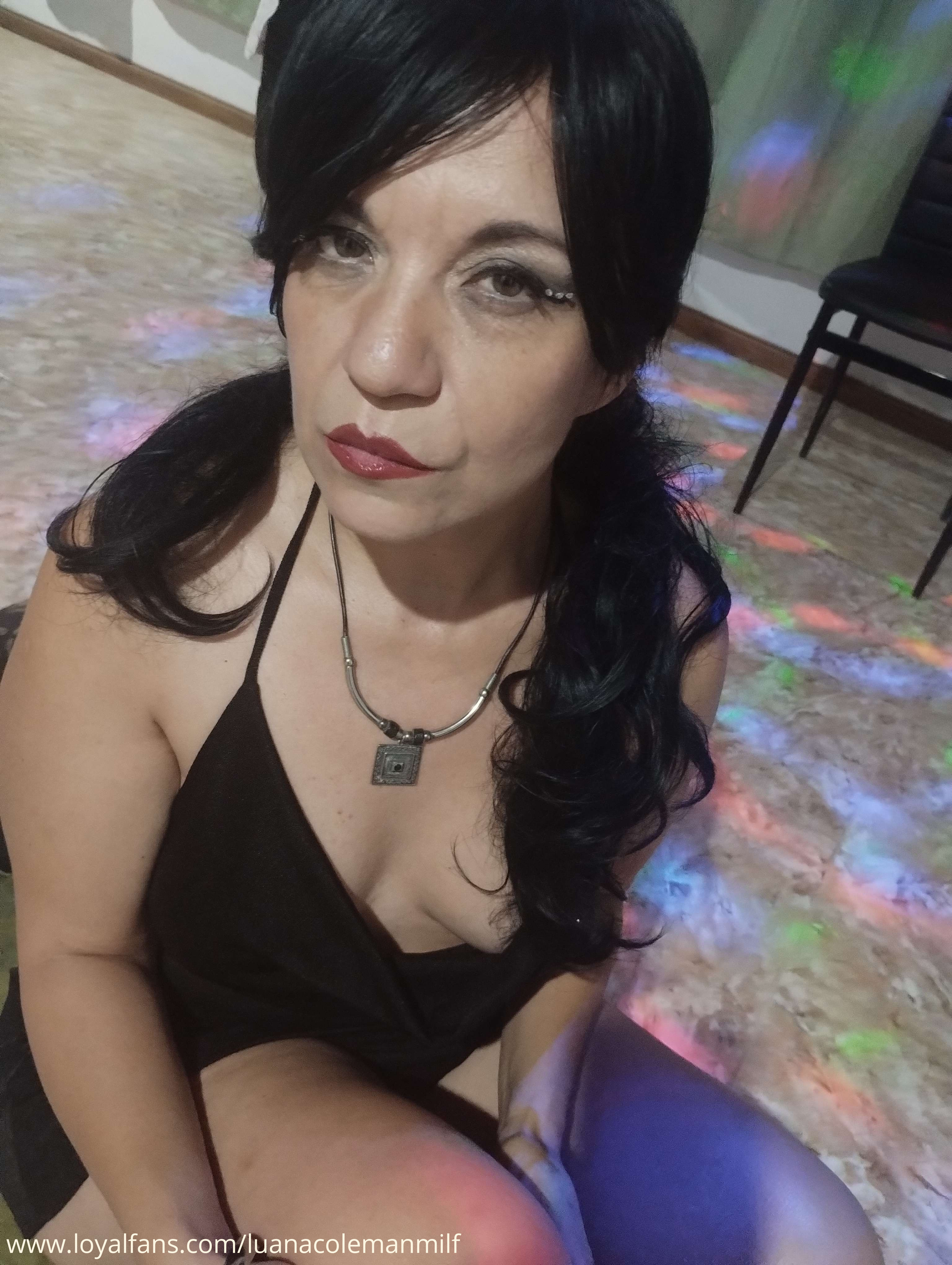 luanacolemanmilf's videos and clips | Official account | LoyalFans