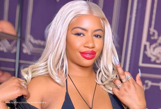 PAY PIG MANTRA - PrincessRaeMysteria Official Profile | www.Loyalfans.com