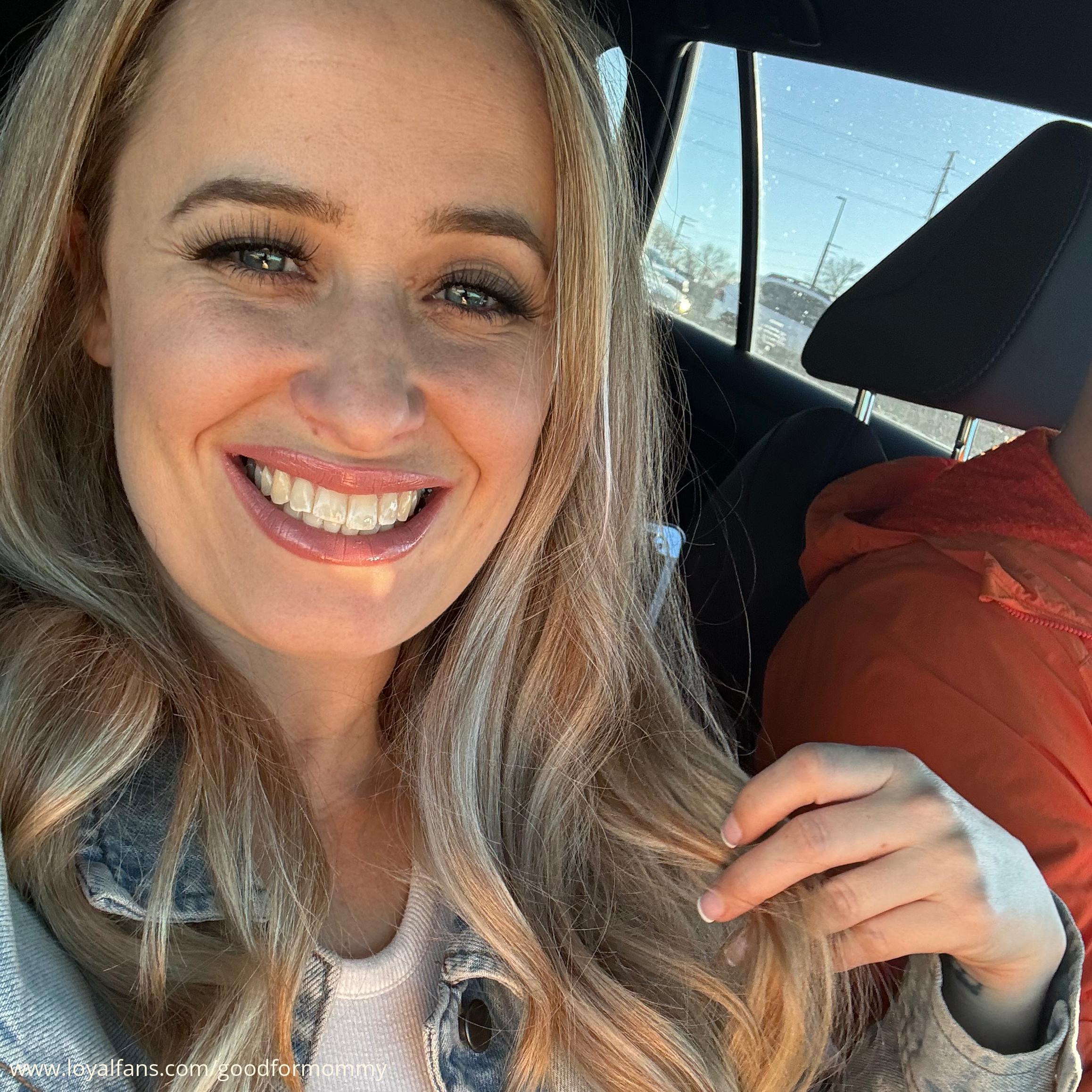 Goddess Noelle's videos and clips | Official account | LoyalFans