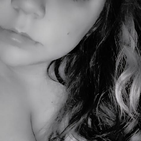 Yasmine Thorne’s Official Social Fan Page | LoyalFans