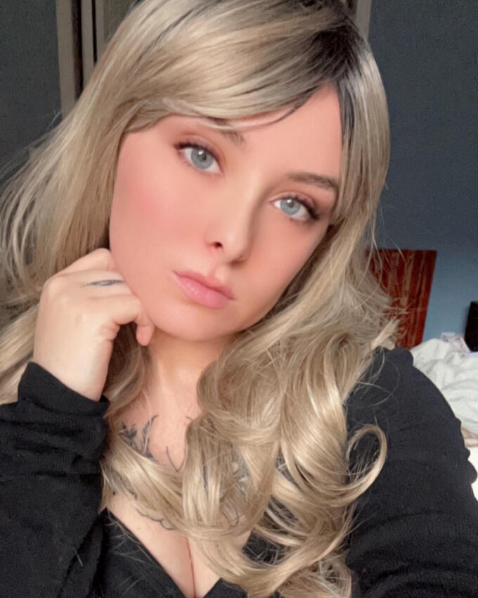 Anastasia Monroe’s Official Social Fan Page | LoyalFans