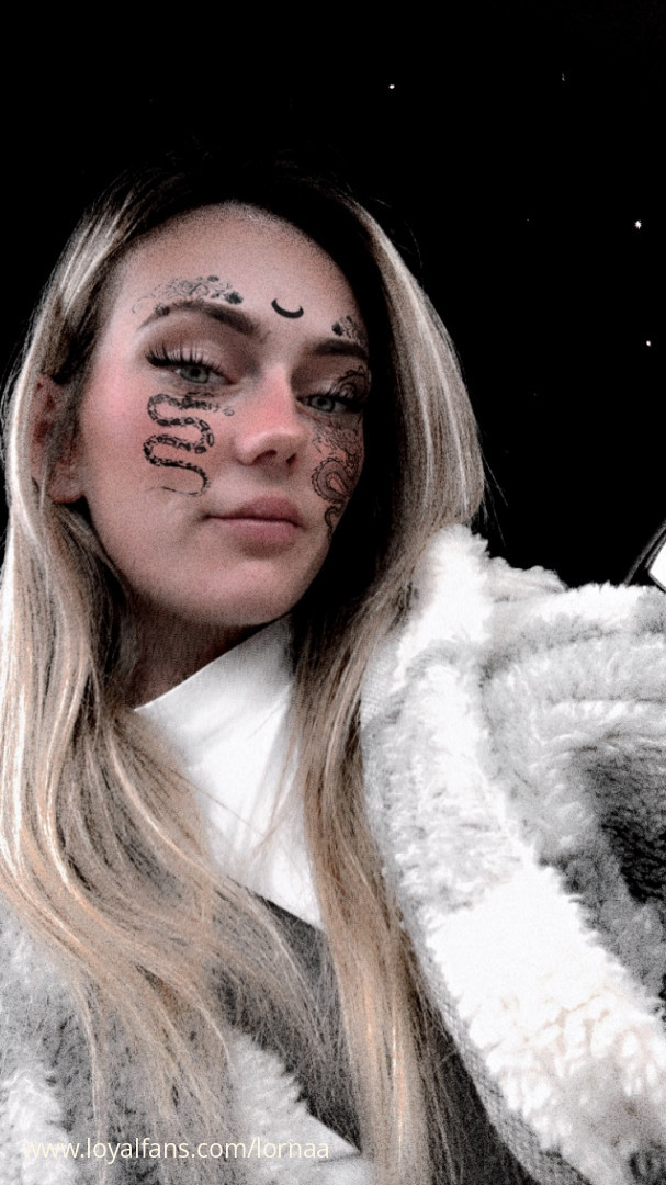 Lornaa’s Official Social Fan Page | LoyalFans