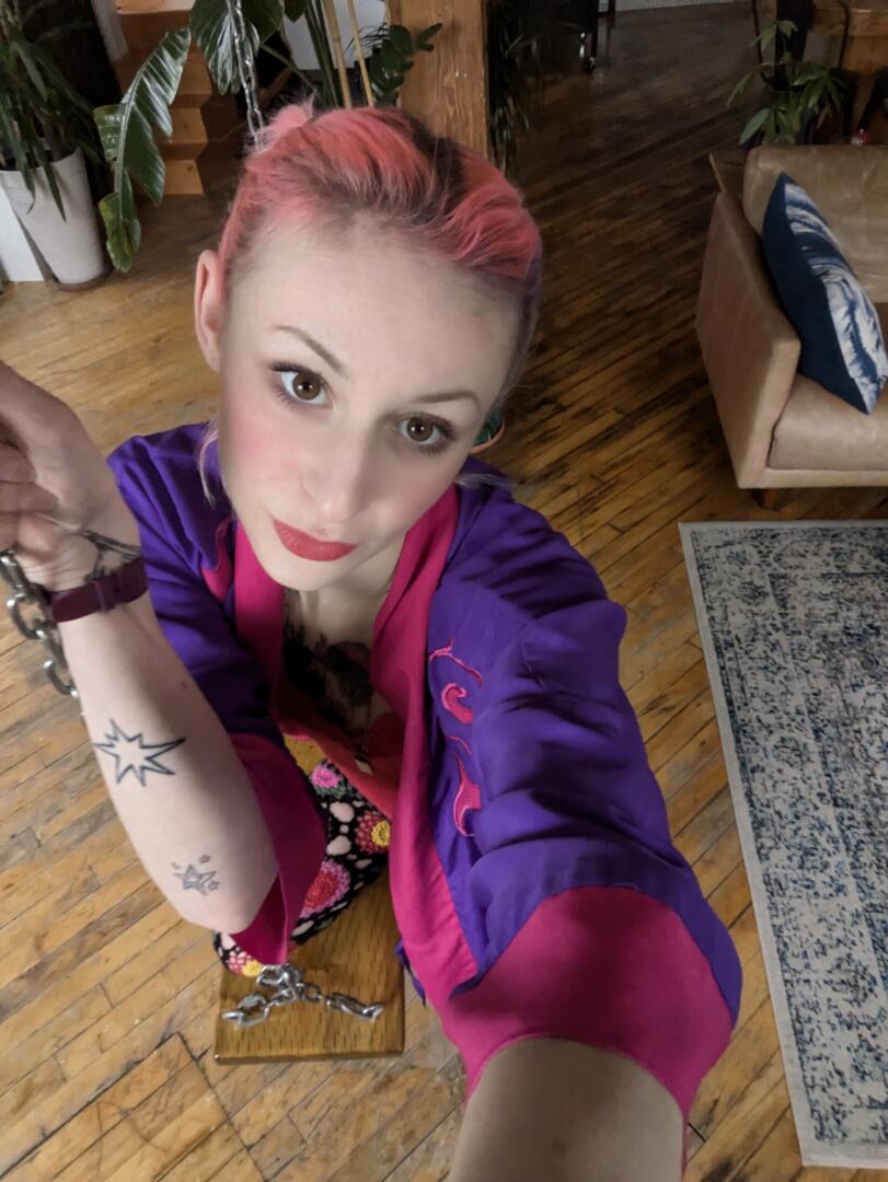 hehe_vee's Official Social Fan Page | LoyalFans