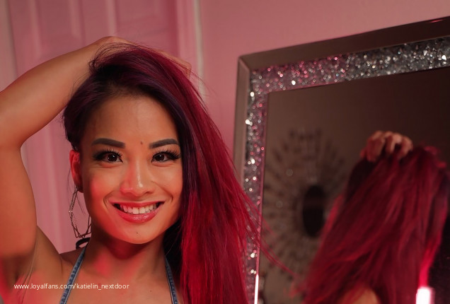 New photoset - KatieLin NextDoor Official Photos | www.Loyalfans.com