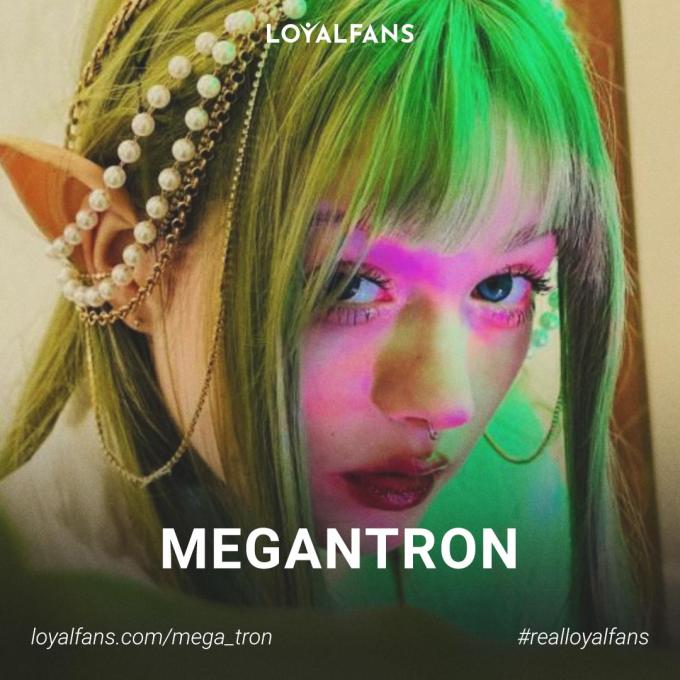 Hey! Listen! 🧚 - LF Creator Spotlight Official Photos | LoyalFans