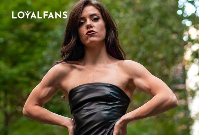 You'll welcome this Rose's thorns 🌹 - LF Creator Spotlight Official Photos | www.Loyalfans.com