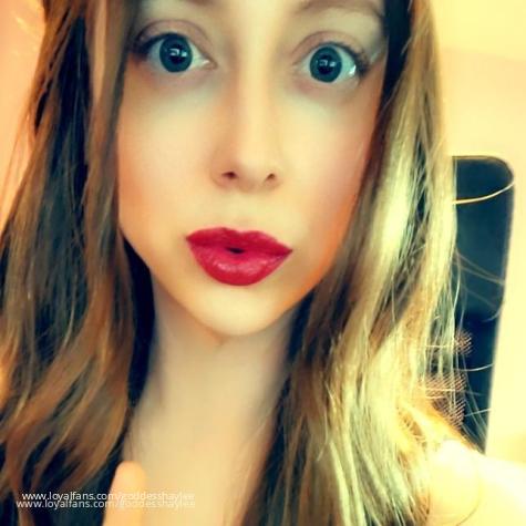 Natural eyes~ - Goddess Haylee Trance Femdom Findom Official Photos ...