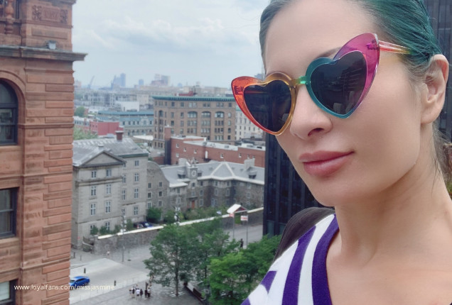 Happy Friday from Old Montreal - Miss Jasmine Official Photos | www ...