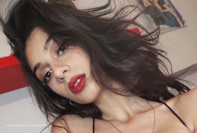 Every Subs Dream - Goddess Effy Official Photos | www.Loyalfans.com