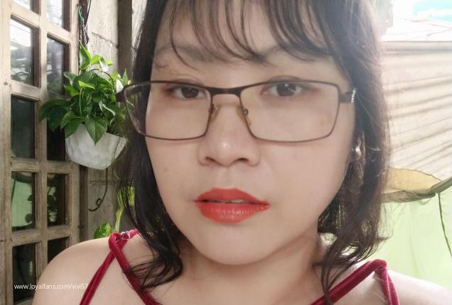 Belly Play Nsfw Gd Francine Official Profile