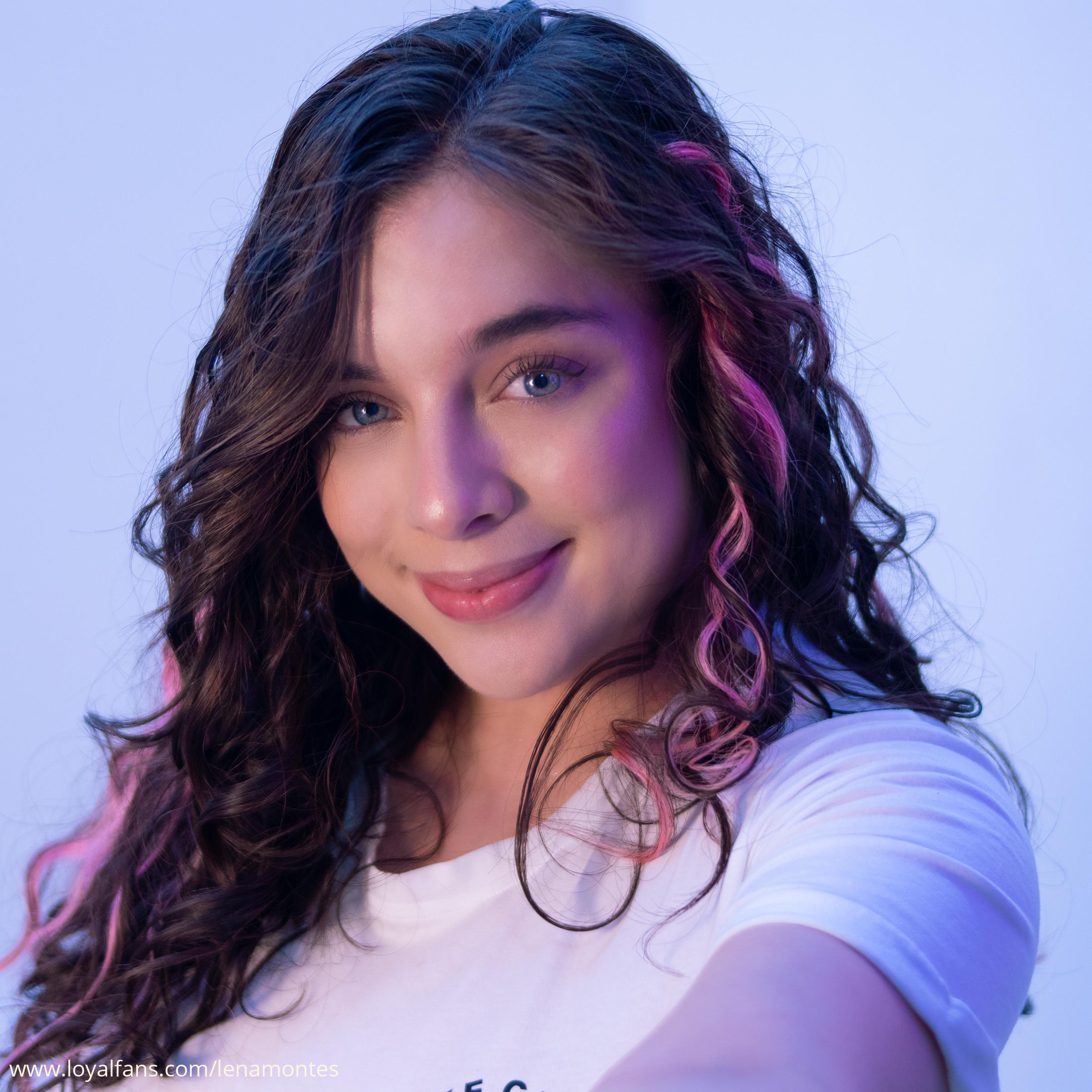 LenaMontes’s Official Social Fan Page | LoyalFans