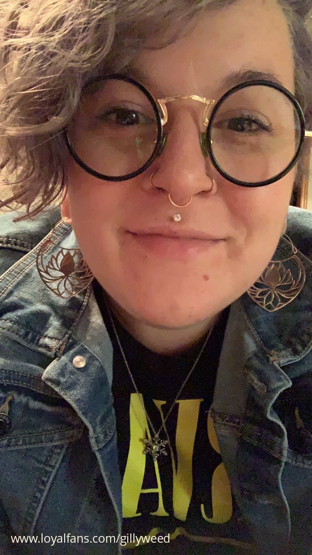 Gillyweed’s Official Social Fan Page | LoyalFans