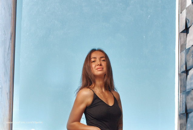 LillianLin Official Photos | www.Loyalfans.com