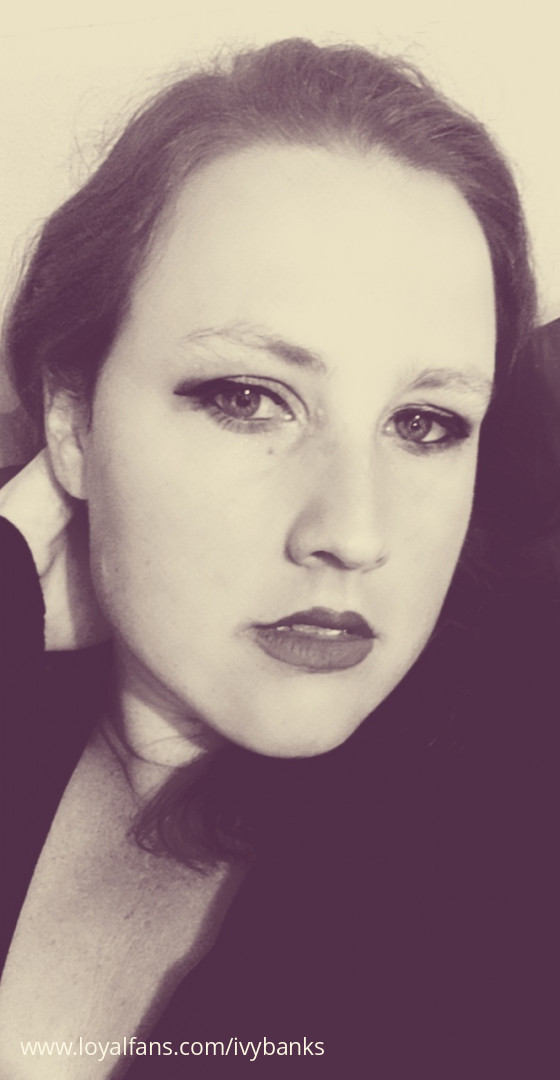 Ivybanks’s Official Social Fan Page | LoyalFans