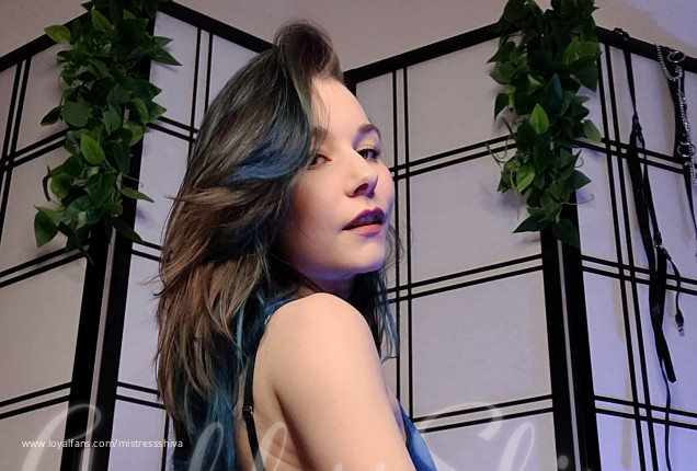 Betäubst oder belebst du dich mit meinem content? Jedenfalls steckst du bis zum Kinn in deiner ...