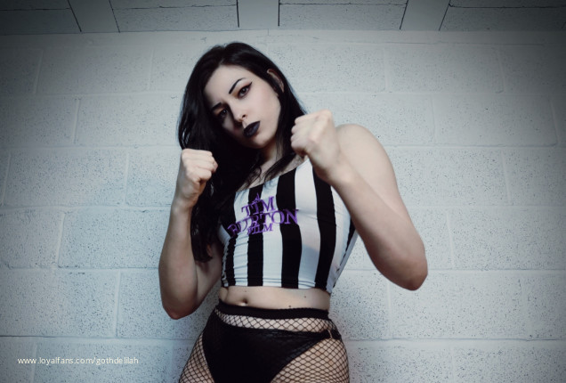 Hands over mouth match - Mistress Goth Delilah Official Profile | LoyalFans