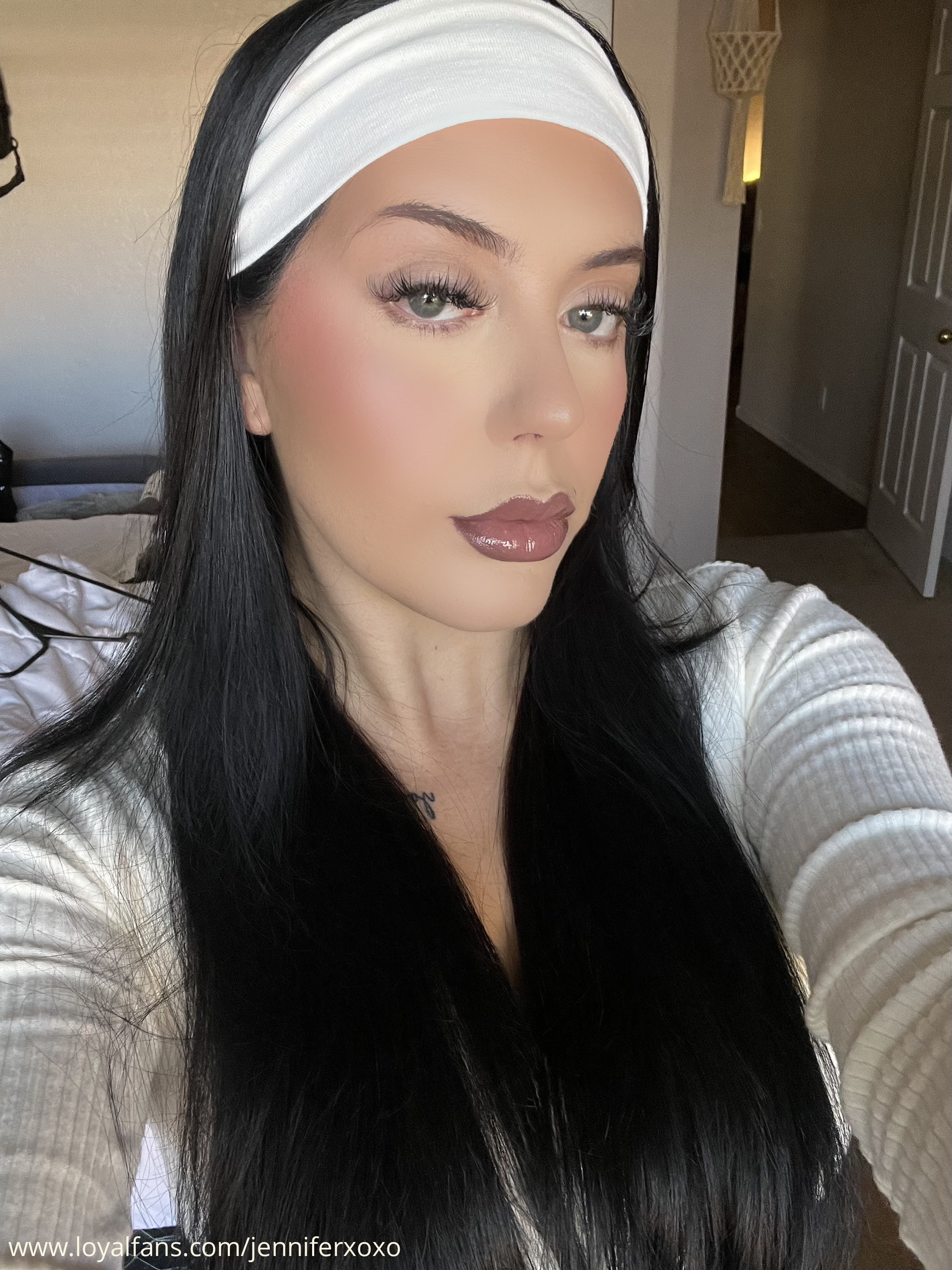 Jenniferxoxo's videos and clips | Official account | LoyalFans