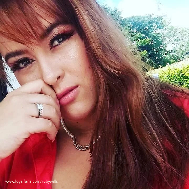 RubyWills's Official Social Fan Page | LoyalFans