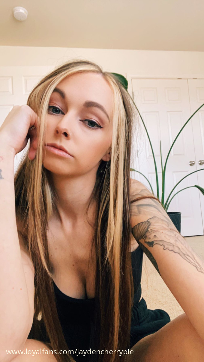 Goddess Jayden’s Official Social Fan Page | LoyalFans