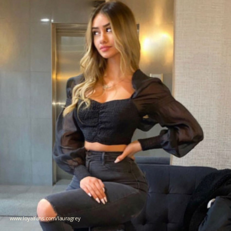 LauraGrey's Official Social Fan Page | LoyalFans