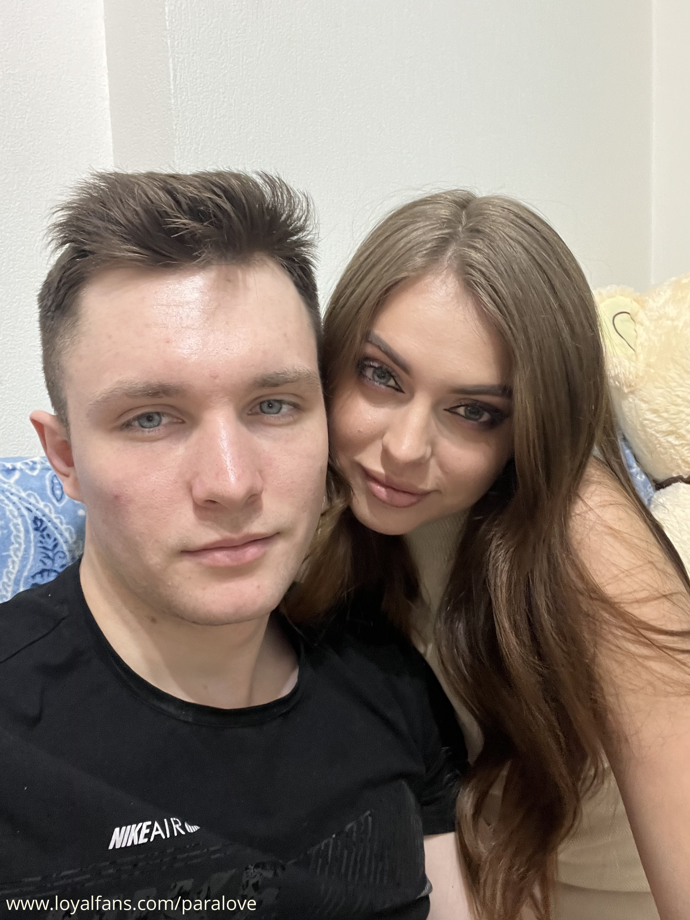 Paralove’s Official Social Fan Page | LoyalFans