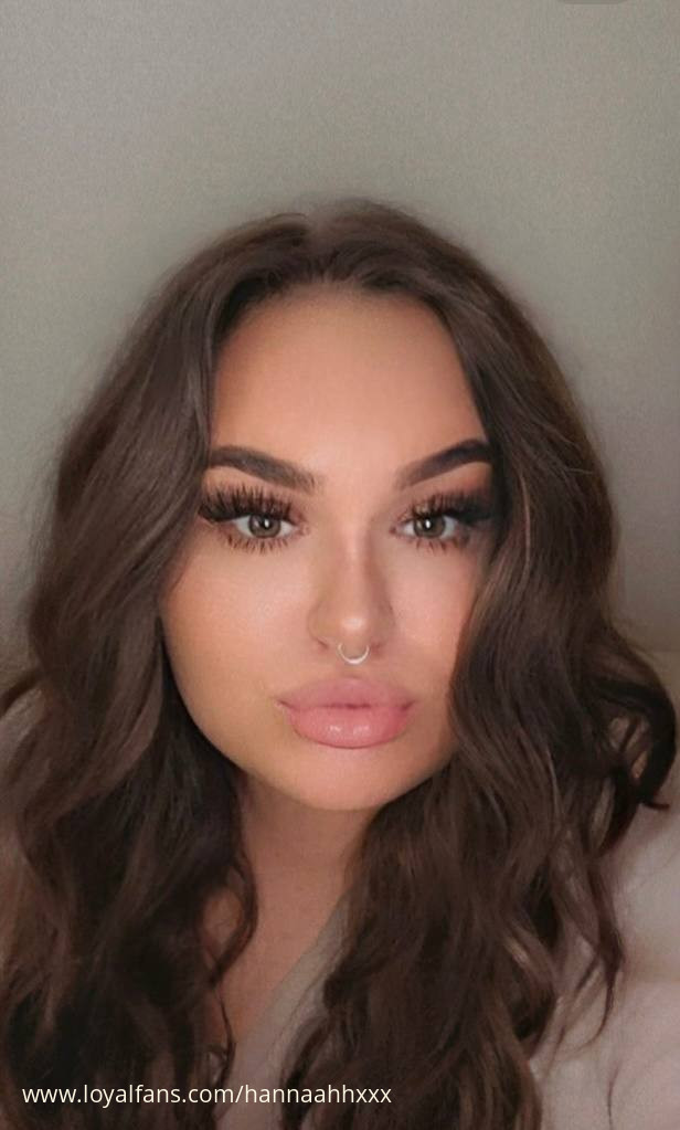 Han Rose ’s Official Social Fan Page | LoyalFans