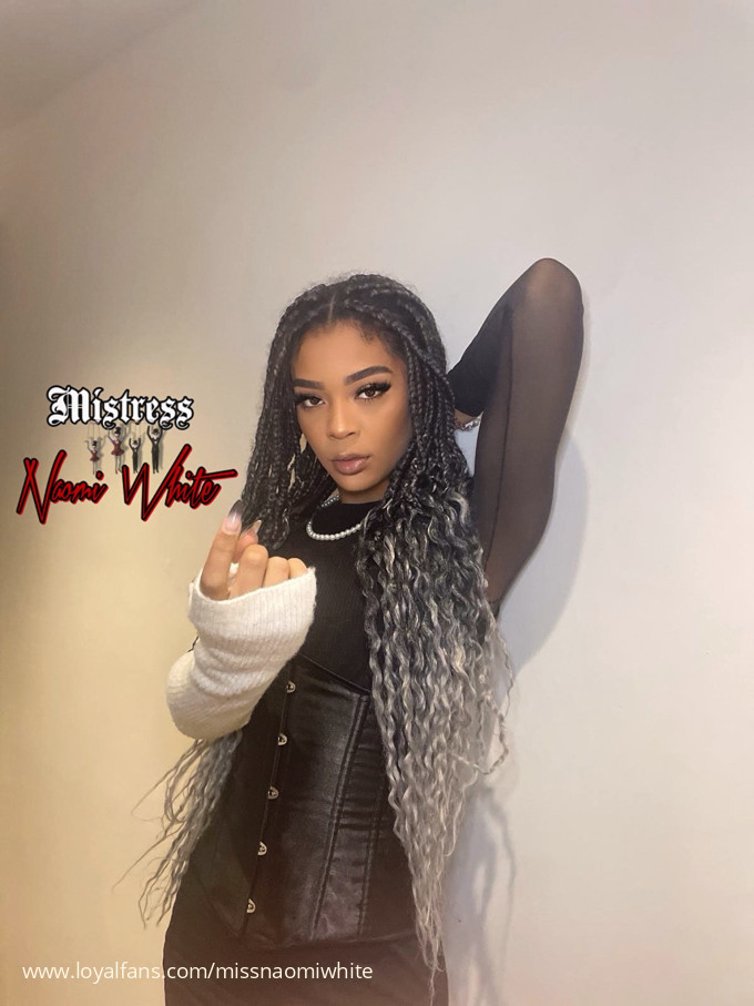 The Queen is back in the Capital. - Naomi White Goddess Findom Official ...