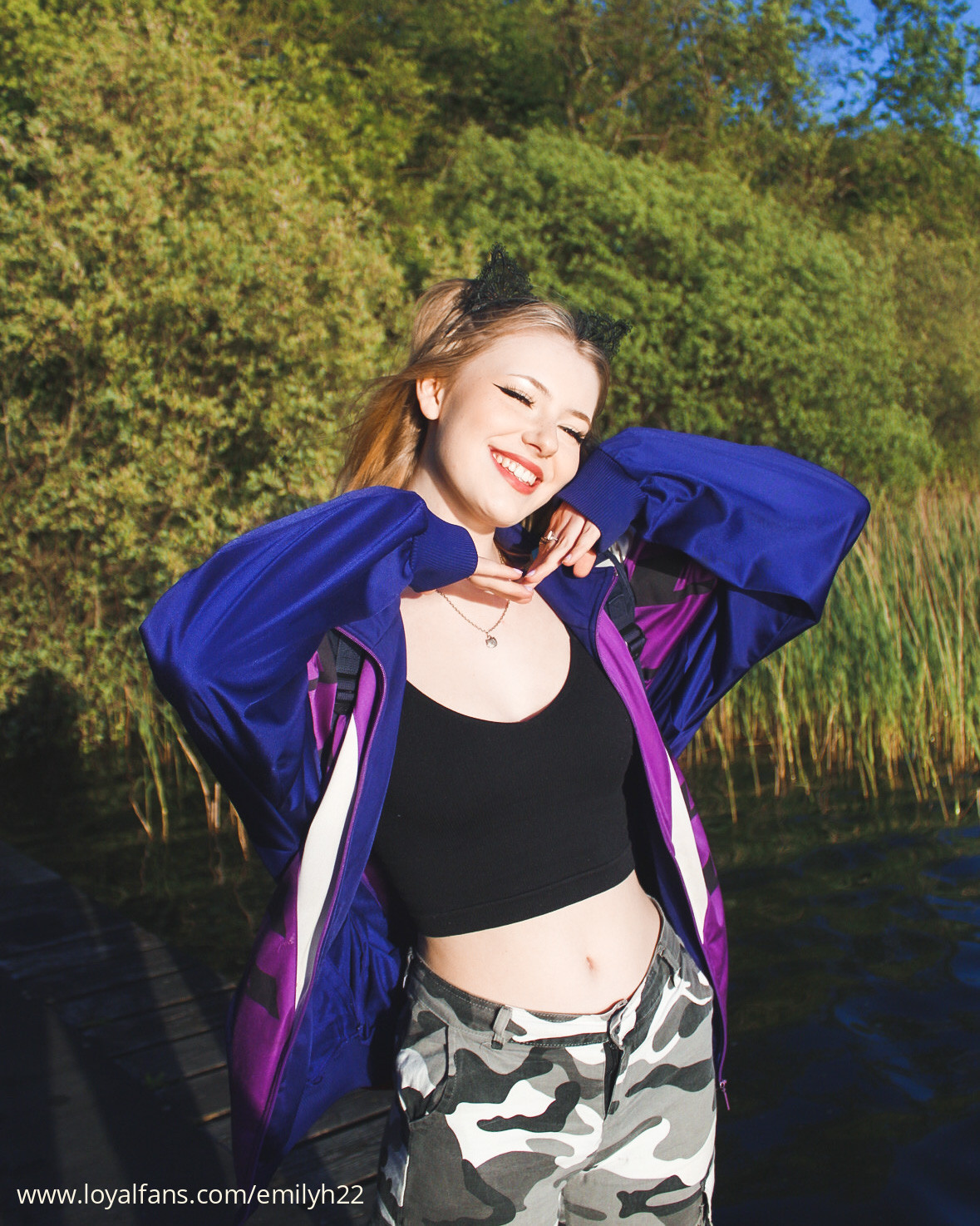 Watch and Buy Videos from the Official Video Store of Goddess Emily22 ...