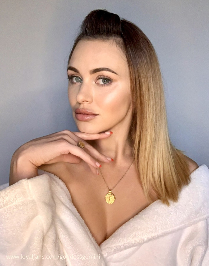 The reason you’re on your knees - Goddess Evelyn FinDom Official Photos | www.Loyalfans.com