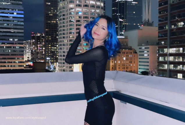 Top Tier - god azul Official Photos | www.Loyalfans.com