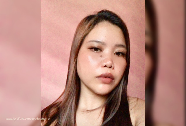 Walking on clear sea. 👣 - Goddess Nerryy Official Profile | www ...