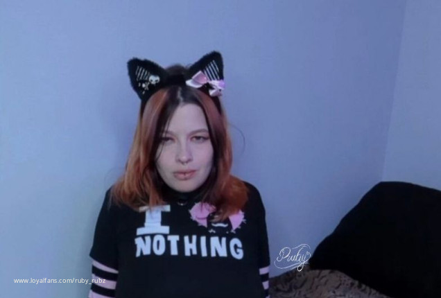 Emo Kitty in Heat😻 *Preview* - Ruby Rubz Official Photos | LoyalFans
