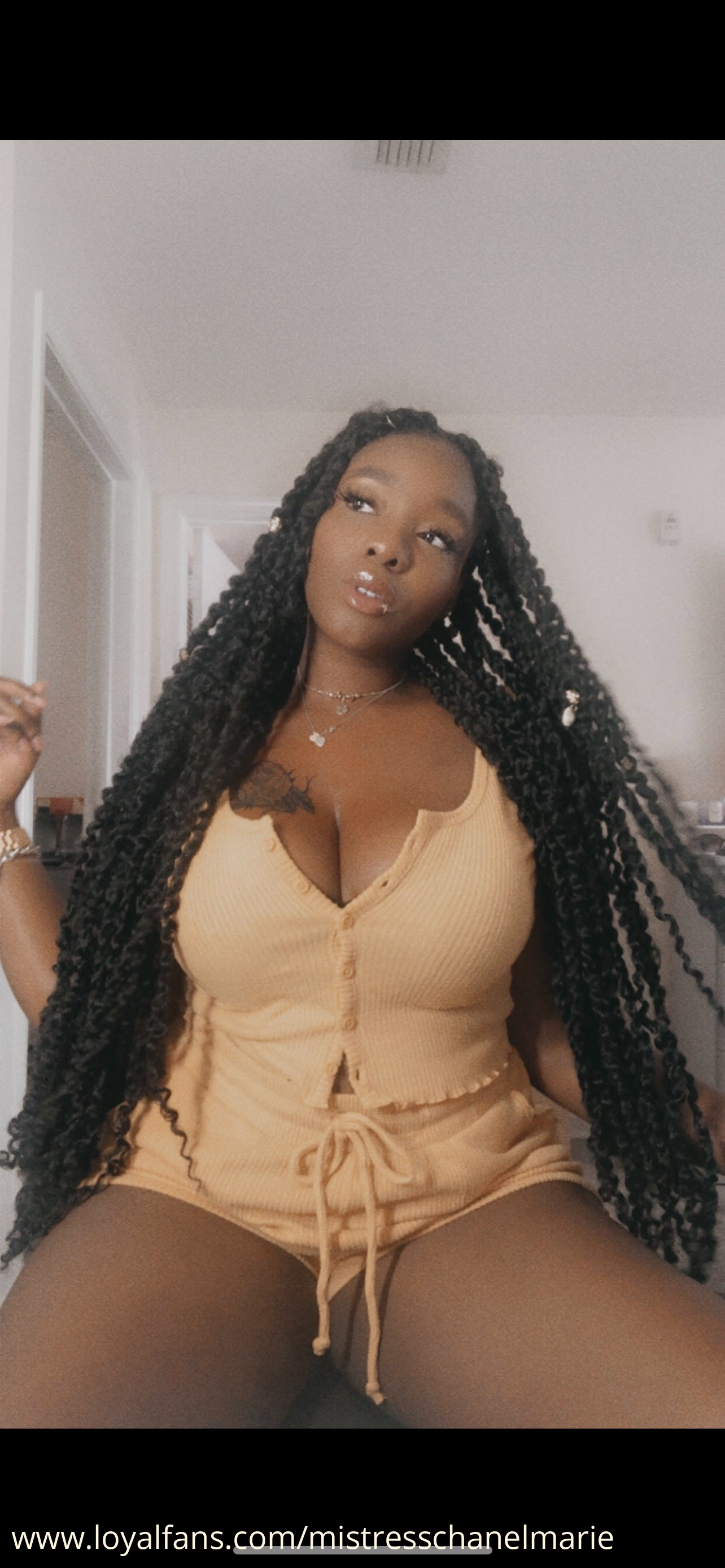 Mistress Chanel Marie’s Official Social Fan Page | LoyalFans