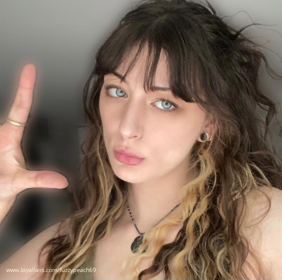 princess peachy’s Official Social Fan Page | LoyalFans