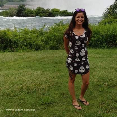 Jenni's Official Social Fan Page | LoyalFans