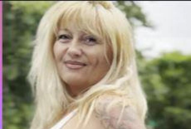 Try On Overhaul - Gin Lustig Official Photos | LoyalFans