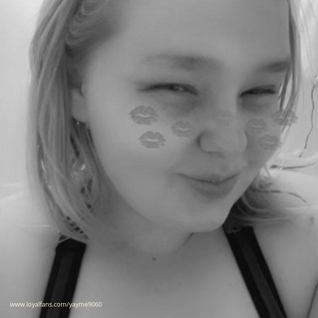 Yayme9060’s Official Social Fan Page | LoyalFans