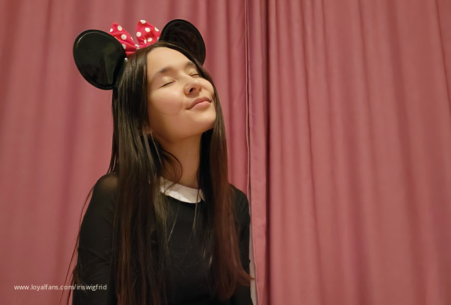 Ticklish feet - Goddess Iris Vega Official Photos | LoyalFans