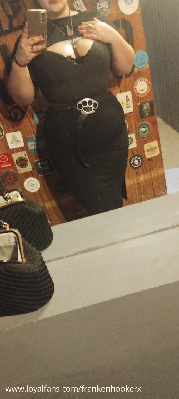 Venus Doom’s Official Social Fan Page | LoyalFans